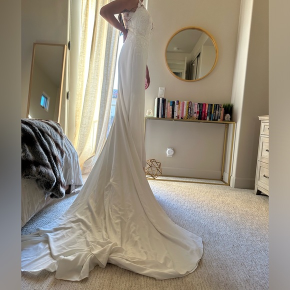 Pronovias | Dresses | Pronovias Drail Wedding Gown | Poshmark